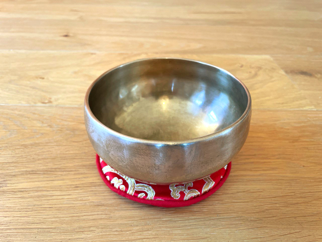 TRADITIONELLE KLANGSCHALE – Gaiatrees